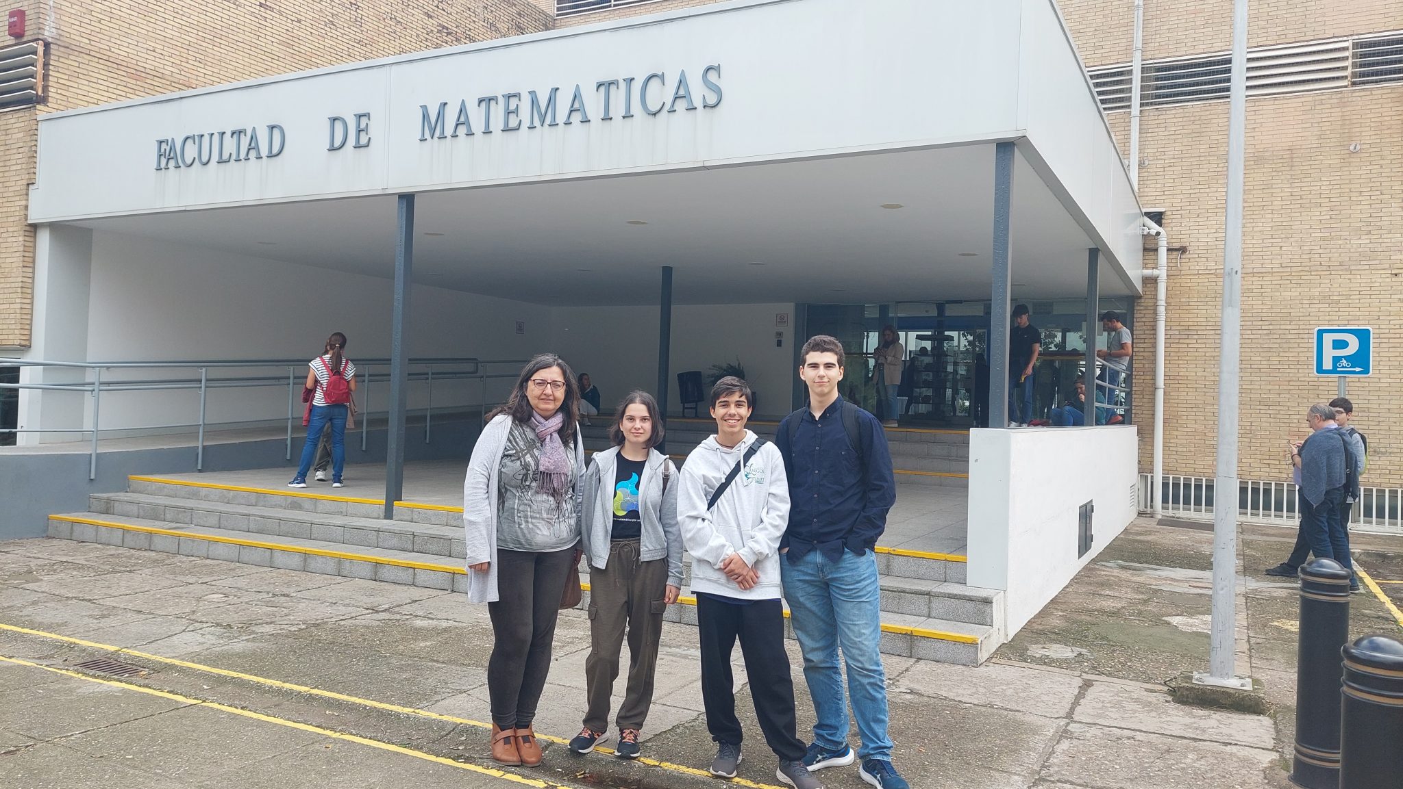 IES Albert Einstein | Barrio de Pino Montano | Sevilla